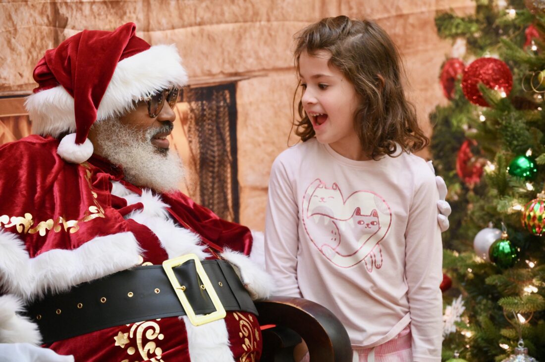 Glow Up draws festive crowd | News, Sports, Jobs - Altoona Mirror